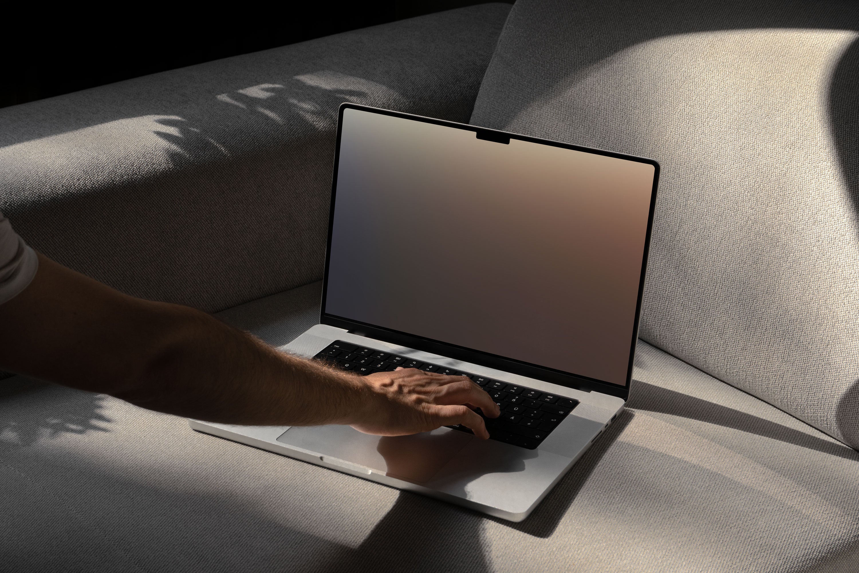 HM04 — MacBook Pro – Directory